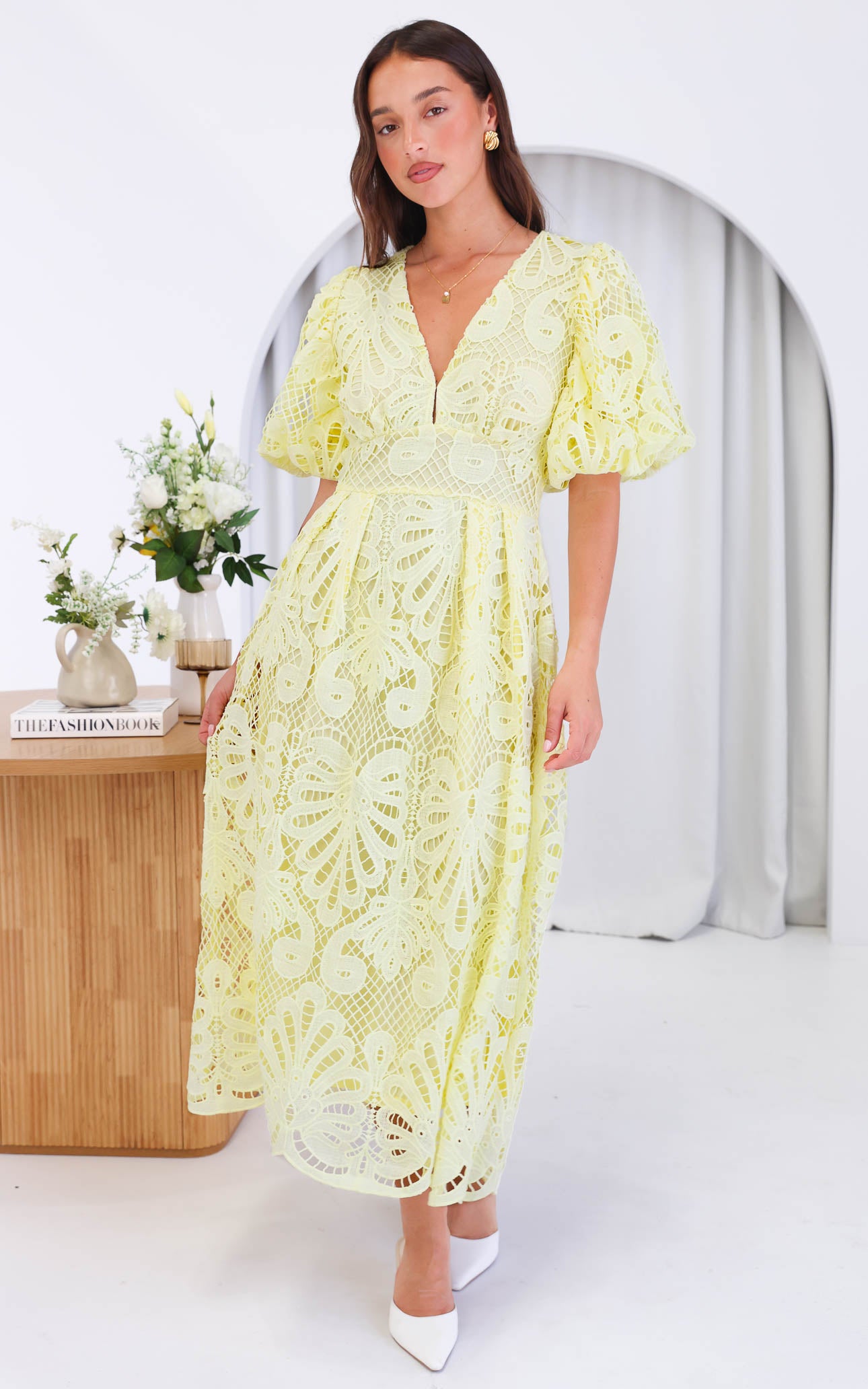 HAZELLE V NECK PUFF SLEEVE LACE MAXI DRESS - LEMON YELLOW – By Amica