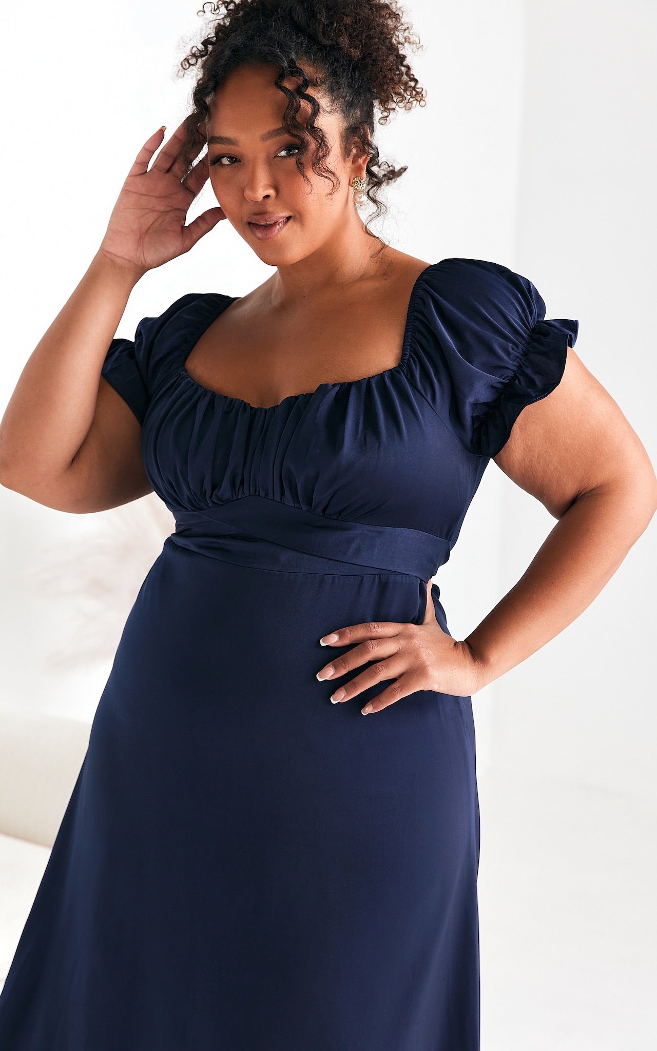 JOLENE SWEETHEART PUFF SLEEVE MIDI DRESS - NAVY – By Amica